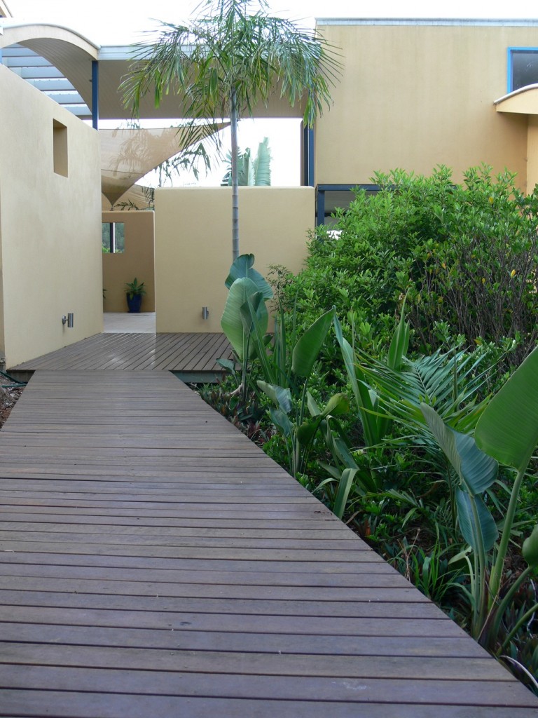 Decking - Amber Leaf Landscaping | Sunshine Coast landscaping | Garden ...